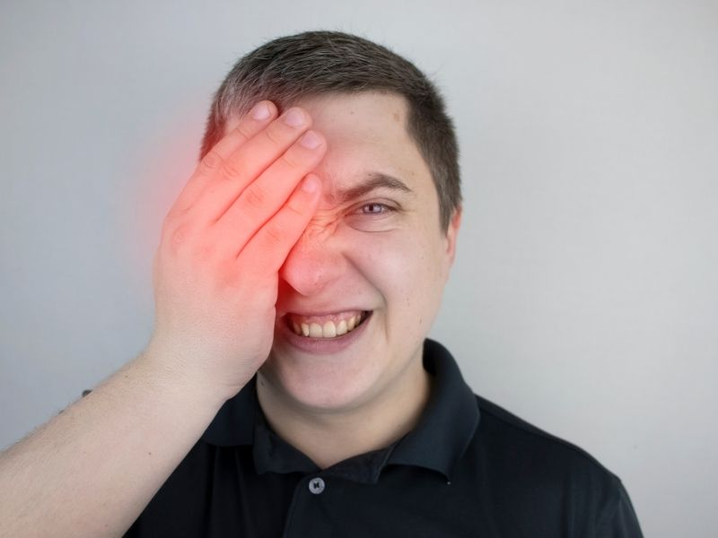 Üveit Nedir? - Göz Hastalıkları ve Üveit Doktoru